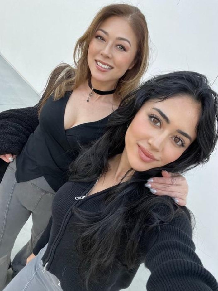 武田久美子、娘とお揃いで撮影した2ショットを公開「真似してコーディネートしました」 (2024年10月29日) - エキサイトニュース