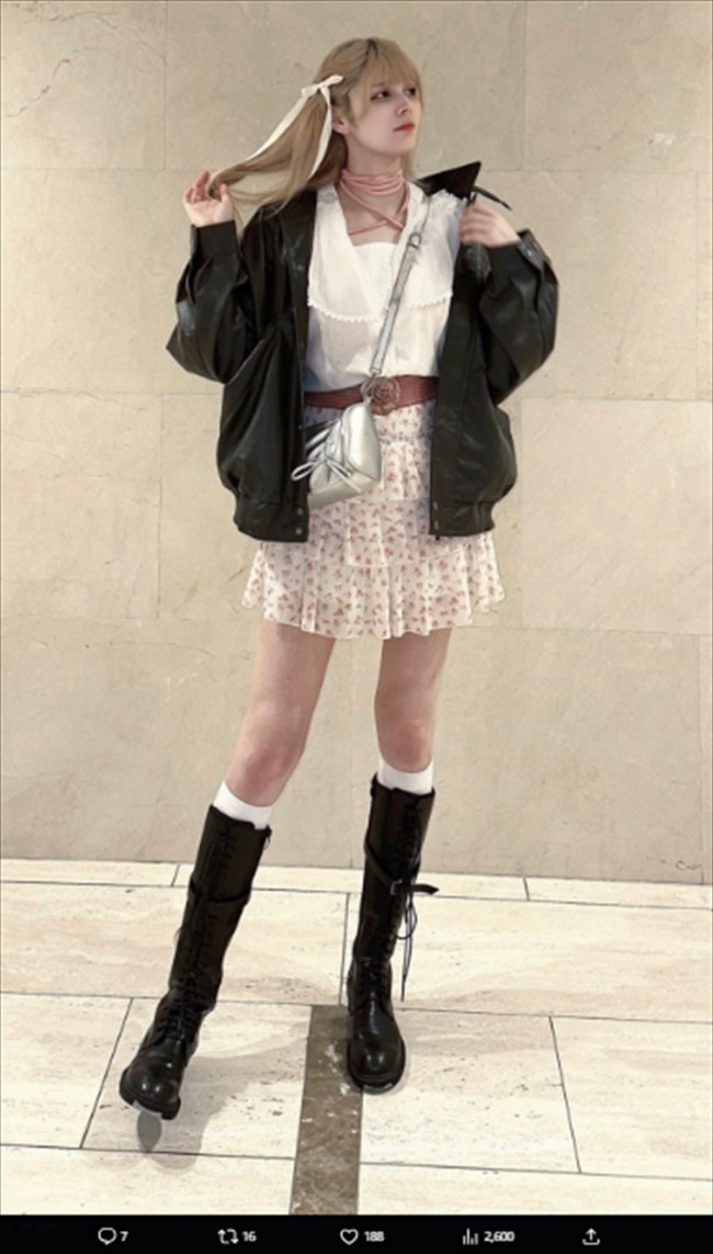 「頭身スゴすぎ！」 身長182cm美人モデル、全身ショットに衝撃「めっちゃ綺麗」「革物似合ってる」 (2024年11月9日) - エキサイトニュース