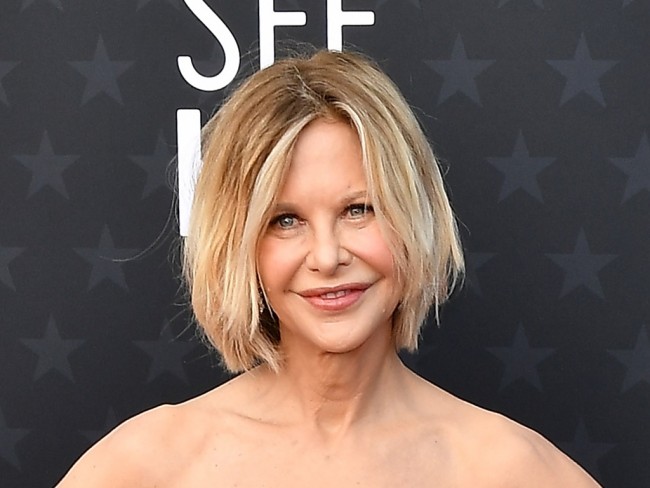 メグ・ライアンが珍しくレッドカーペットに！ アイコニックなボブヘア披露 (2024年1月21日) - エキサイトニュース