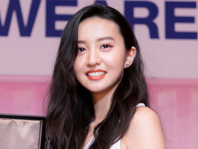 Koki，クールなブラックコーデを披露 (2020年10月18日) - エキサイトニュース