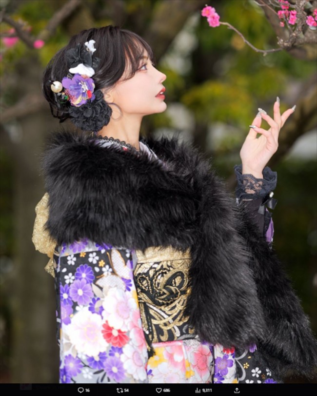 「AIを超えて2次元」と驚きの声 「身長184.3cmです」話題のコスプレイヤー、浴衣姿を公開 (2024年9月18日) - エキサイトニュース