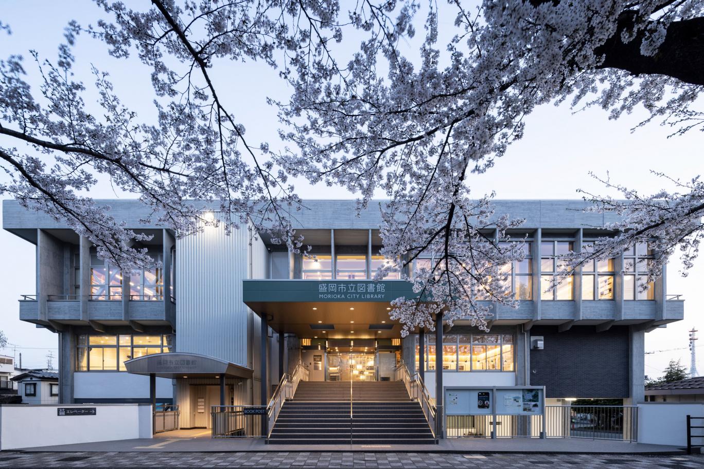 盛岡の知や人が自然に集まり、つながり、地域へ循環していく図書館ー「盛岡市立図書館」がリニューアルオープン｜乃村工藝社は内部空間の企画・設計・制作・施工を担当しました (2024年6月17日 ...