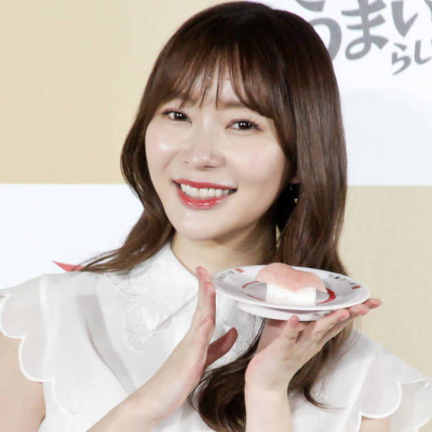 「美脚！」指原莉乃、矢吹奈子撮影の美スタイルSHOTにファン悶絶「最高に可愛い」 (2022年12月14日) - エキサイトニュース