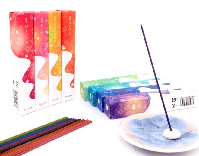 お香で「憩う」時間を。アロマオイルと生薬を掛け合わせたお香『憩香(R)-IKOH-』が新発売 (2024年10月22日) - エキサイトニュース