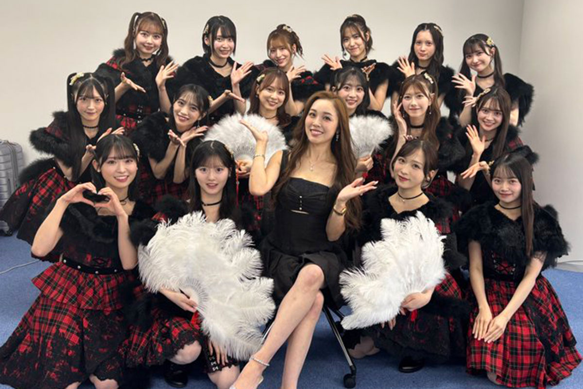 《元センターも“意味深投稿”》 AKB48 “セレブママタレ”OGとのコラボ演出に「屈辱的」とファン怒り (2025年7月10日) - エキサイトニュース