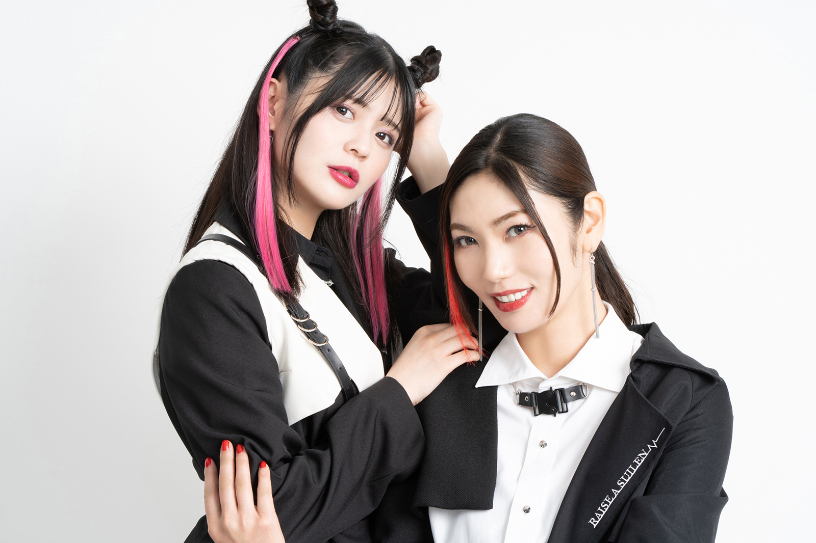 RAISE A SUILEN、名乗りを込めた王道の新曲と英語詞セルフカバーを携え、世界へ――Raychell・紡木吏佐、ニューシングル「-N ...