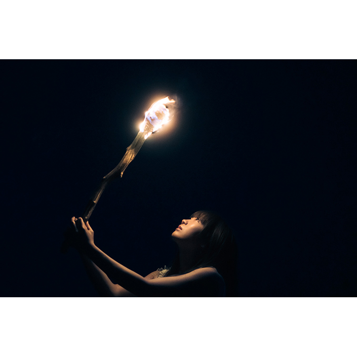Aimer最新作「Torches」ミュージックビデオを公開！新曲「Blind to you」「Daisy」の詳細も明らかに！ (2019年7月 ...