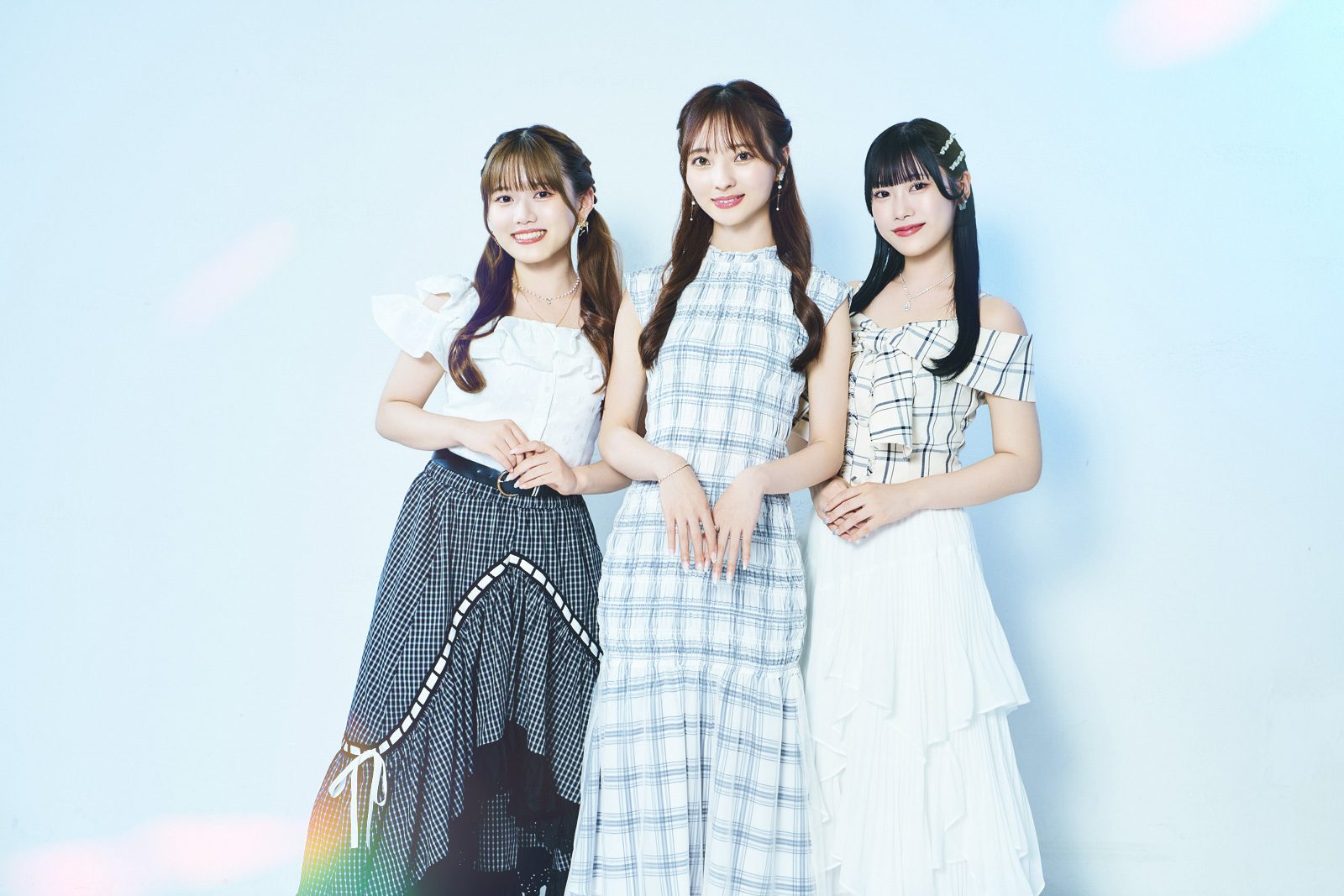 ClariS第3章初のシングル「Umitsuki」リリース！クララ、エリー、アンナが語る“今のClariS”を撮りおろし写真と共にお届け ...