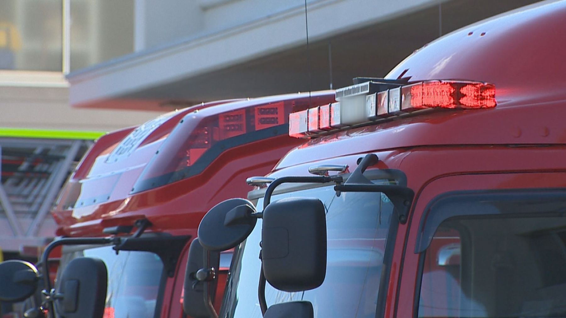 「ストーブが燃えている」朝の住宅街で住宅火災 住人の親子2人は逃げて無事 新潟市中央区 (2025年10月26日) - エキサイトニュース