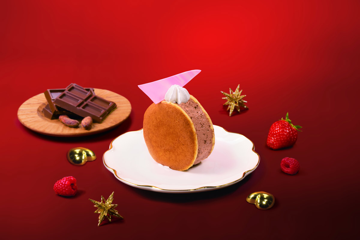 くら寿司新作スイーツ「濃厚ショコラベリーサンド」が期間・数量限定で販売 (2025年2月4日) - エキサイトニュース