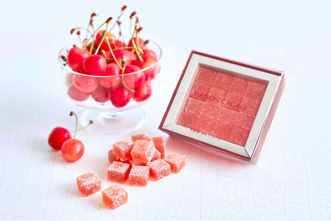 四季折々の旬素材を求めて日本各地を巡る「旅するメゾン」より山形県の佐藤錦を使用したチョコレートスイーツが期間限定登場 (2024年5月30日) - エキサイトニュース