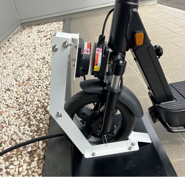 観光・レジャー施設やイベントで活躍！ワイヤレス充電対応キックボード「OKAI ES410モデル」新登場！ (2025年3月27日 ...