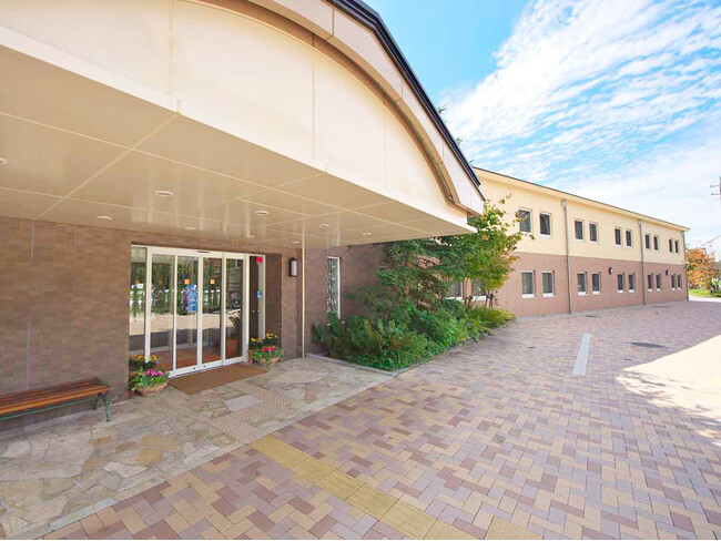 避暑地・軽井沢を拠点に家族旅行を存分に満喫！ 「自由に使える、旅のベースキャンプ」コンフォートイン軽井沢7月11日（木）開業 軽井沢限定オリジナルスイーツやクロワッサンが楽しめる朝食ビュッフェ ...