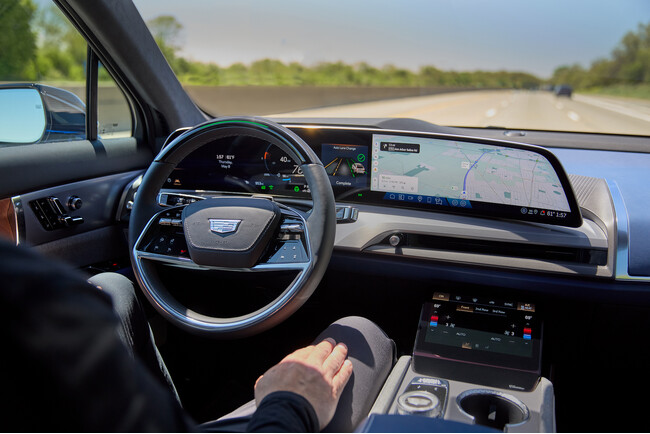 ENVISICS POWERING AUGMENTED REALITY ON CADILLAC VISTIQ 英・エンビジックス社 拡張現実 ...