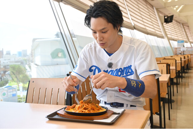 中日ドラゴンズと東海テレビがタッグを組んだドラマ『バントマン』主演・鈴木伸之が名古屋めし・鉄板ナポリタンに大満足！バンテリンドーム ナゴヤの楽しみ方を紹介！【東海テレビ】 (2024年8月27 ...