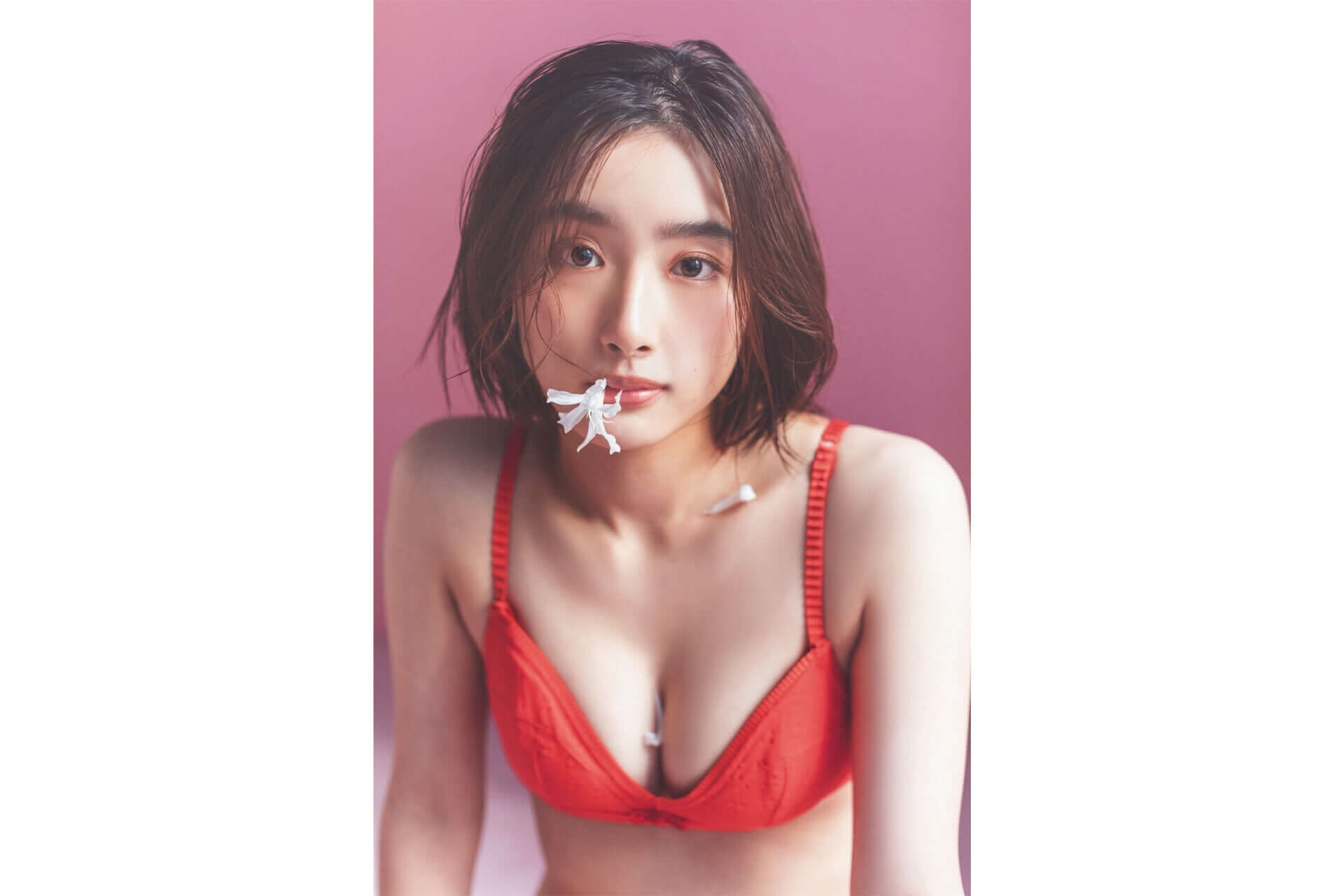 “変態発言なんですけど…”安倍乙のグラビア撮影を大原優乃がプロデュース｜撮影現場の様子を公開 (2022年12月9日) - エキサイトニュース