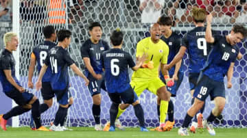 【パリ五輪】U-23日本代表GK小久保玲央ブライアン、PK失敗誘発！現地観戦の姉も「うちの弟今回もPKかました」 (2024年7月28日) - エキサイトニュース