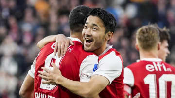 AZ菅原由勢、痛恨パスミスから失点招くも技ありゴールで帳消し！「すごいシュート」と現地賞賛 (2024年4月14日) - エキサイトニュース