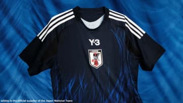 【インタビュー】サッカー日本代表、「Y-3」新ユニフォーム制作秘話！コラボの裏側とアディダス ジャパン担当者が込めた“熱き”想い (2024年9月2日) - エキサイトニュース