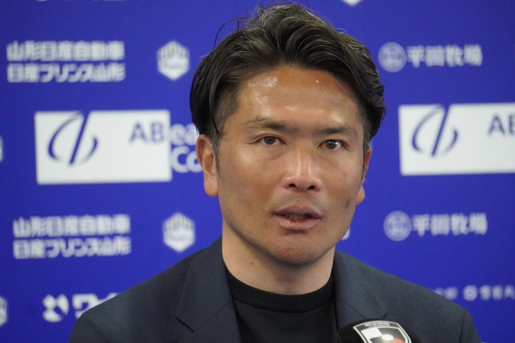 J2北海道コンサドーレ札幌が山形に1-0完勝！J復帰の高嶺朋樹主将を筆頭に粘り強いイレブンへと成長 (2025年5月3日) - エキサイトニュース