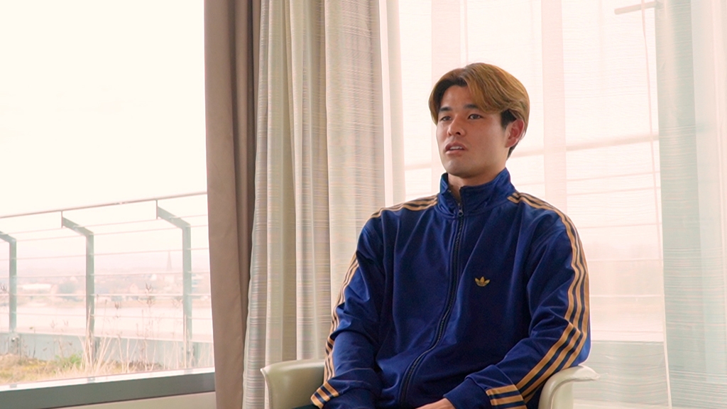 日本代表に呼ばれない24歳MF、独占取材で明かしたドイツ挑戦の覚悟！代表復帰については「ブラさずにやることが大事」 (2025年3月12日) - エキサイトニュース