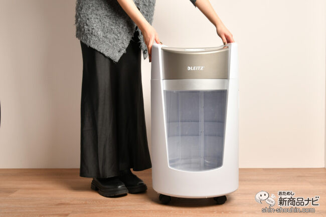 【次世代型シュレッダー】ライトアップ＆ゴミ箱回転機能がすごい LEITZ『OptiMax マイクロカット OPM35』『OptiMax クロス ...