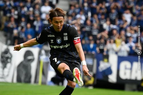 宇佐美貴史、10月のJ1月間MVPとベストゴールをW受賞！ J2のMVPはマテウス・ジェズス (2024年11月12日) - エキサイトニュース