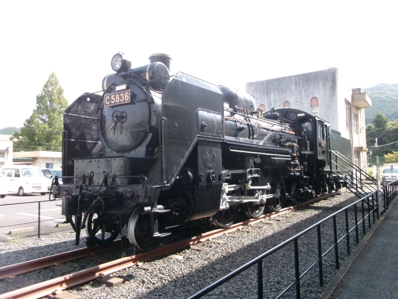 クレーンで吊り上がるSLを見るチャンス！？ 美祢市で「C58蒸気機関車引越し大作戦！」12日開催 (2025年10月10日) - エキサイトニュース