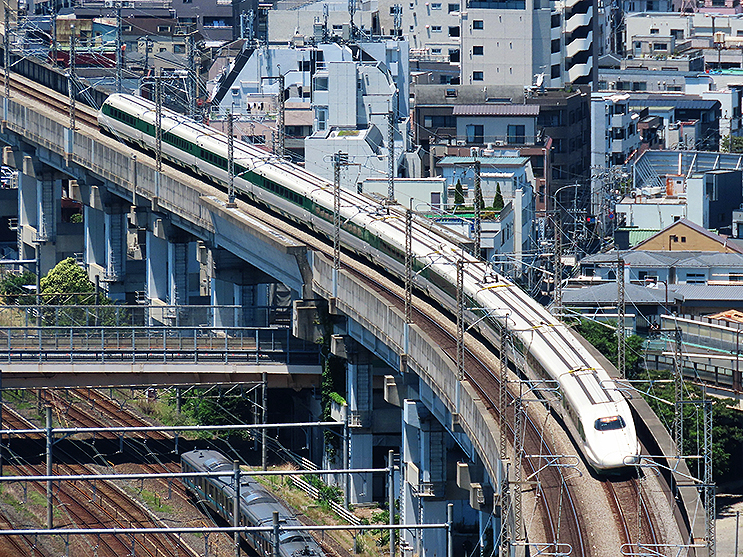 クイズ：新幹線E2系J66編成 (2022年10月8日) - エキサイトニュース