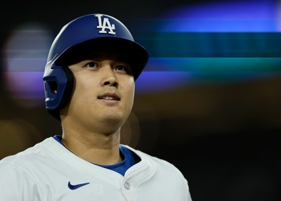 まさにユニコーン! 大谷翔平が二刀流で2本塁打の衝撃 勝率1位ブリュワーズ打線に対しては7回途中無失点 (2025年10月18日 ...