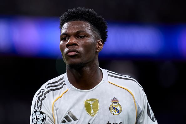 昨季は負傷者続出で本職でプレイできず…… チュアメニが自身へのブーイングに「おかげで一段階成長できた」 (2025年11月19日 ...