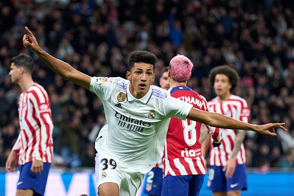 リーガデビューから2戦1G1Aを記録したレアルの新星 18歳A・ロドリゲスは伝説ラウールの足跡を辿っている (2023年2月27日) - エキサイトニュース