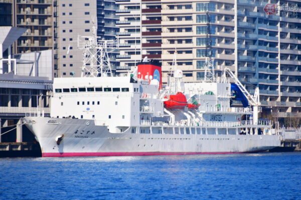 JAMSTECが突如「しんかい6500」の新母船を公開！ 現用船は“深刻な老朽化と能力不足”が問題に (2025年9月25日) - エキサイトニュース