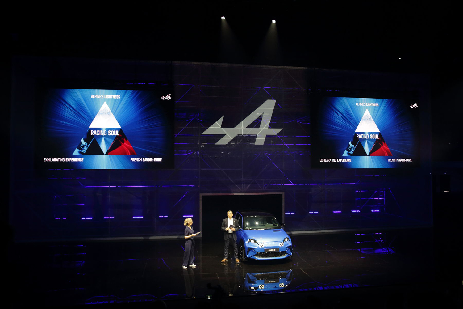 アルピーヌ初のBEVモデル「A290」の実車を確認！ 手の内に入りそうなスペックはまさに次世代ホットハッチ!! (2024年6月23日) - エキサイトニュース