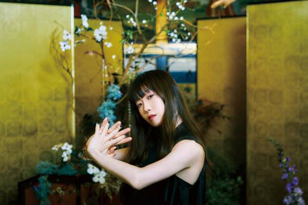 Aimer新曲「Deep down」がアニメ『チェンソーマン』ED主題歌に｜ウーマンエキサイト