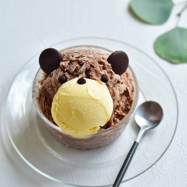 くまチョコかき氷 【子どもと楽しむ可愛いかき氷レシピ vol.1】 | HugMug - 親子で楽しむファッションやライフスタイル情報を届けるママメディア - E・レシピ[2/2ページ]