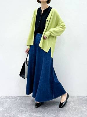 この春ヘビロテかもッ♡【グローバルワーク】さらっと着心地な「Vネックカーデ」｜ウーマンエキサイト